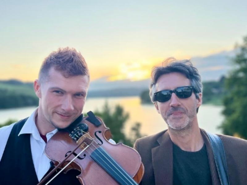 “Conexión Atlántica” en Cariño con Roger de Flor e Bernard Taylor