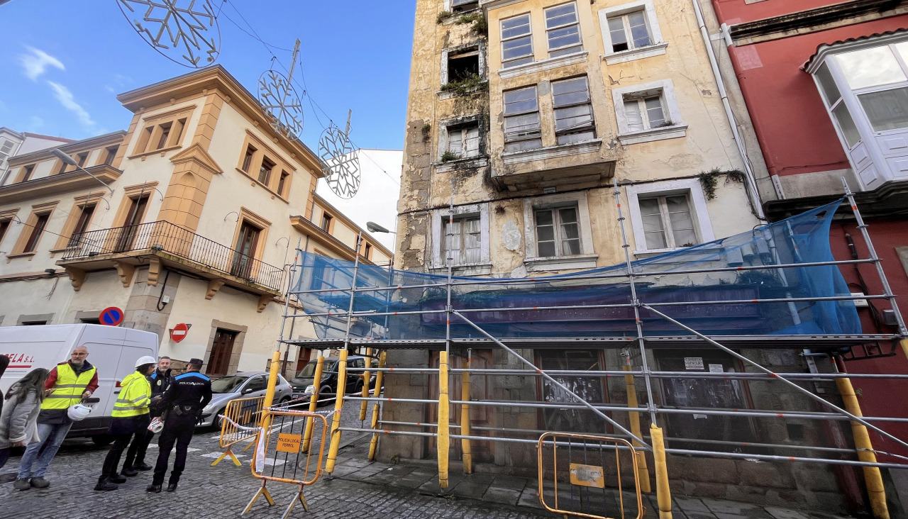 El PSOE cree que el colapso del edificio de María 156 podría haberse ...