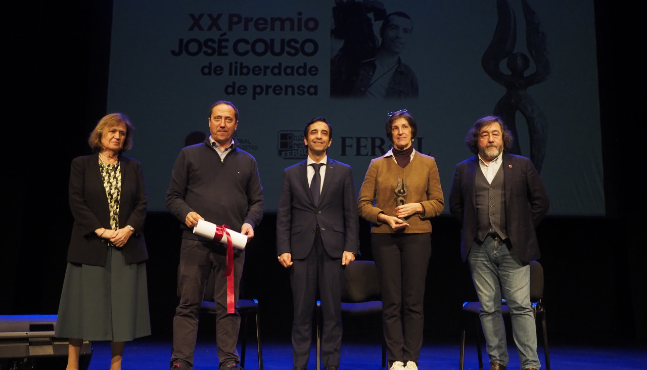 Una de las iraníes premiada con el Couso rompe la censura y agradece el ...