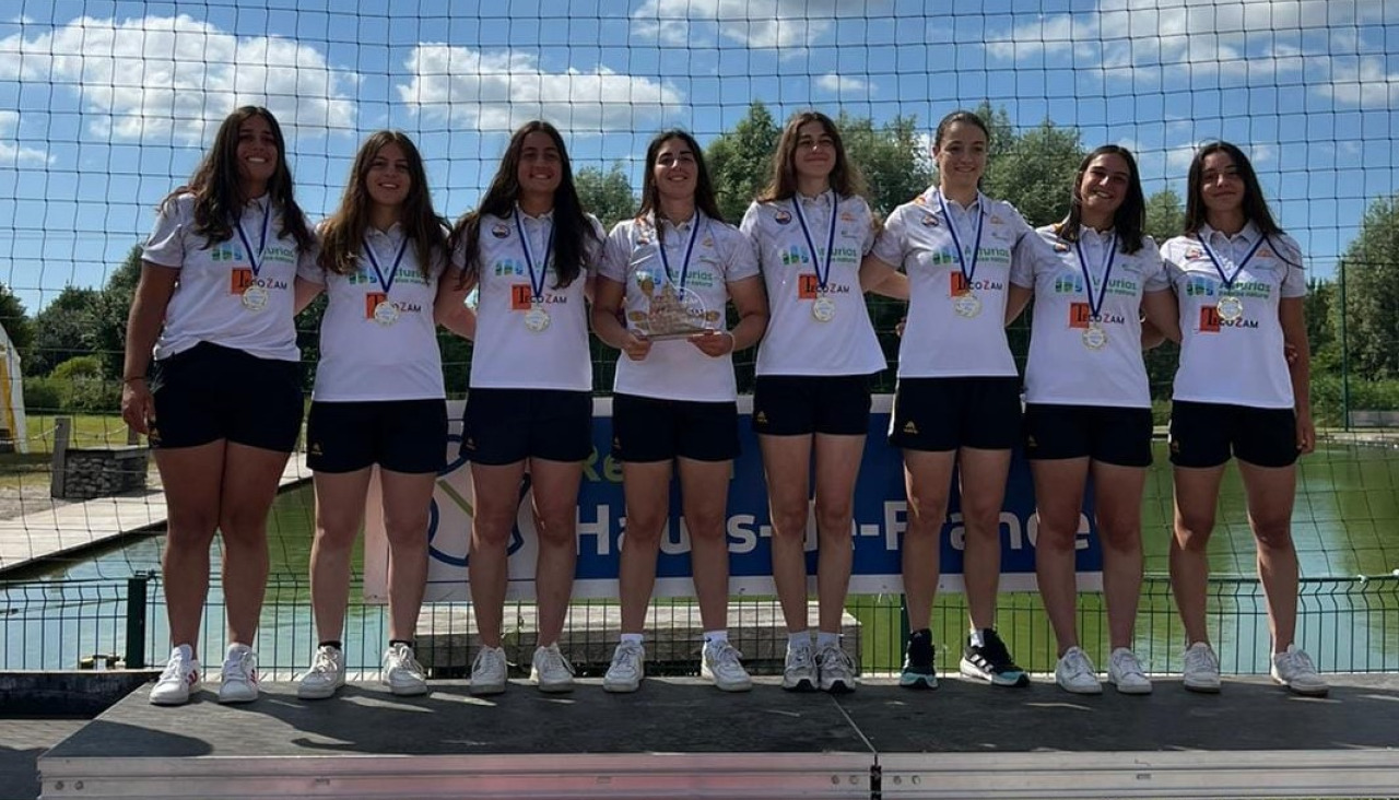 Marta Canosa, del Kayak Polo Copacabana, gana con España sub 21 la Copa ...