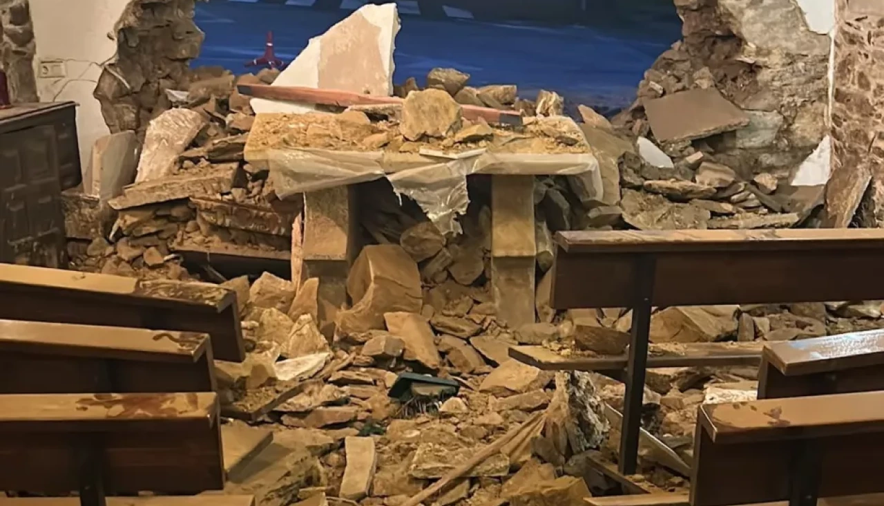 Destruido un retablo del siglo XVII de la Diócesis de Mondoñedo-Ferrol ...