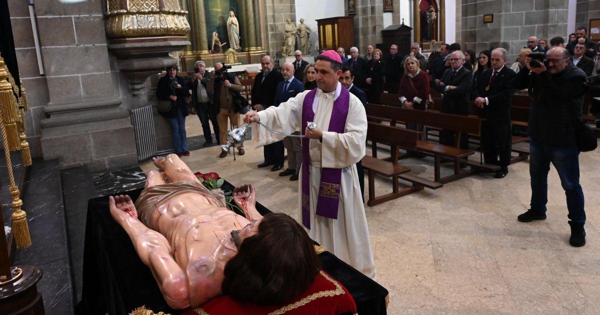 El nuevo Cristo del Desenclavo, primera imagen propia del Santo ...