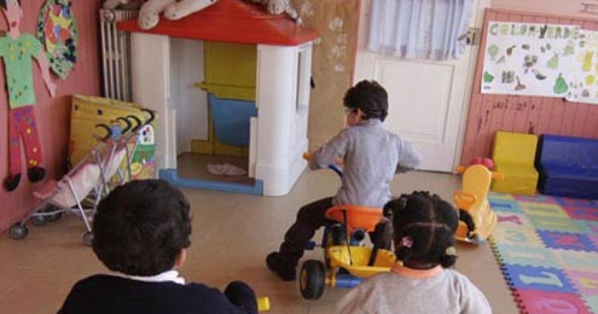 Sale a concurso la reparación del área de juegos del Hogar Infantil
