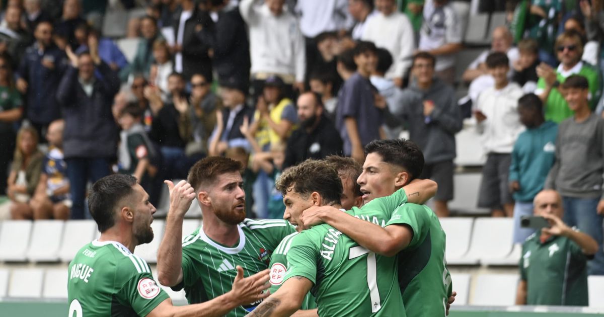 El Racing de Ferrol empieza como quería